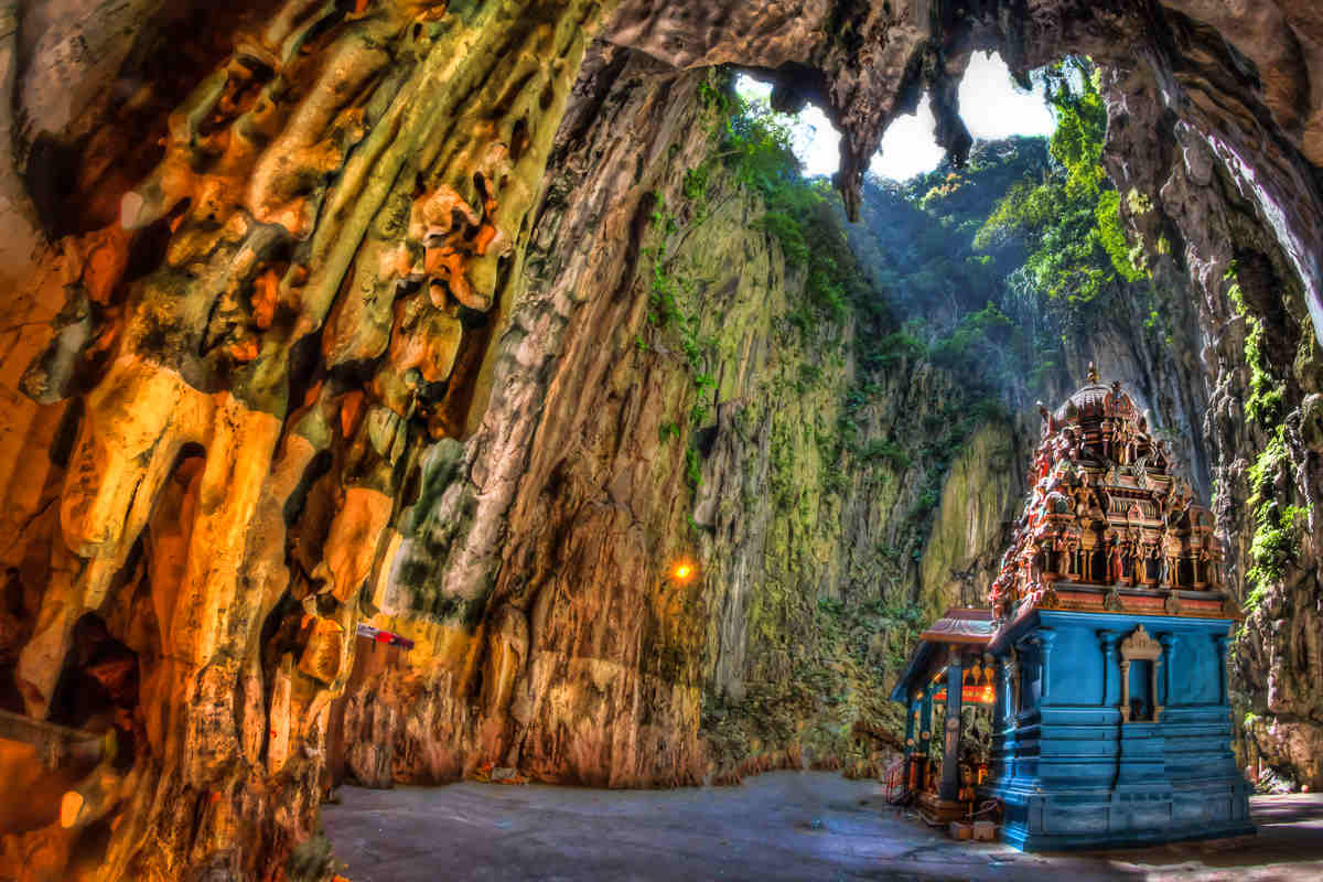 Halfday Countryside & Batu Caves Tour(6-8Pax)